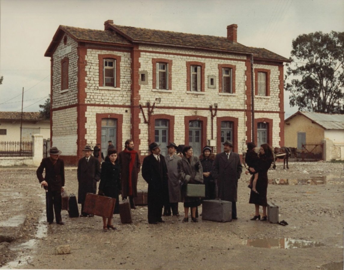 Δεκεμβριανά 1944 - Η αποτύπωση στον Θίασο του Θ. Αγγελόπουλου - exostis